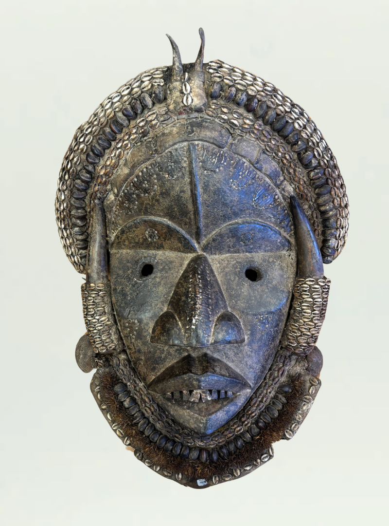 Large Dan Mask – African Trading Port